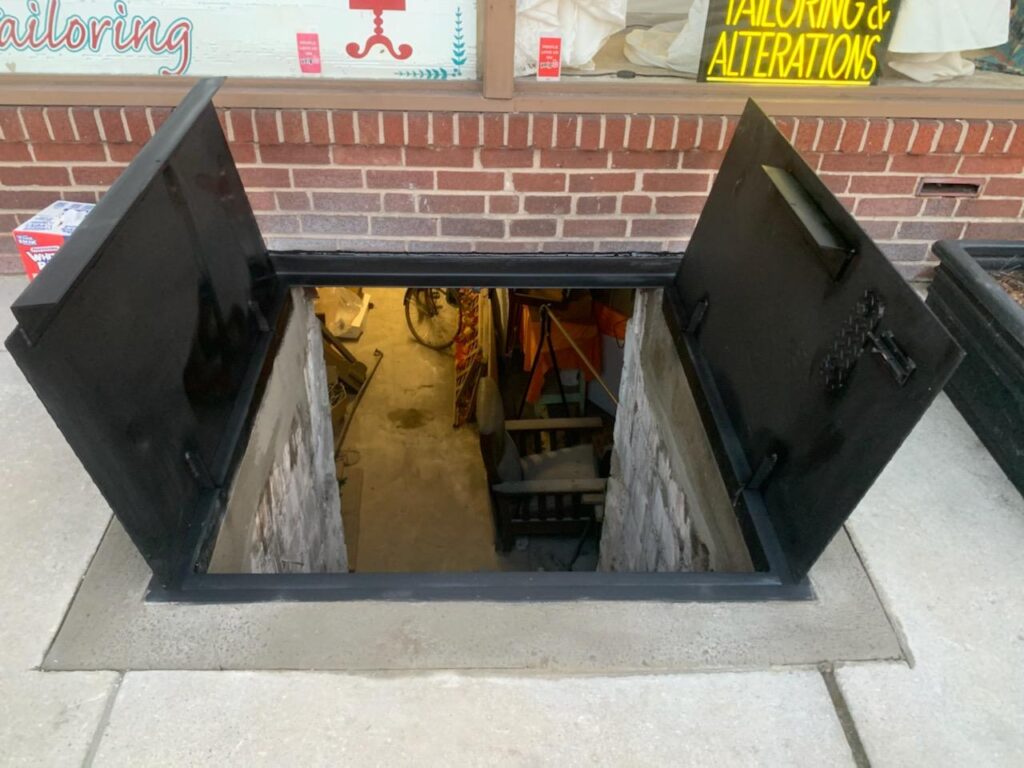 Sidewalk Vaults / Cellar Doors - Advance Metal Fence